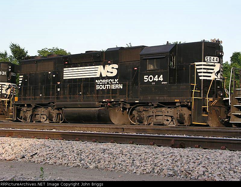 NS 5044